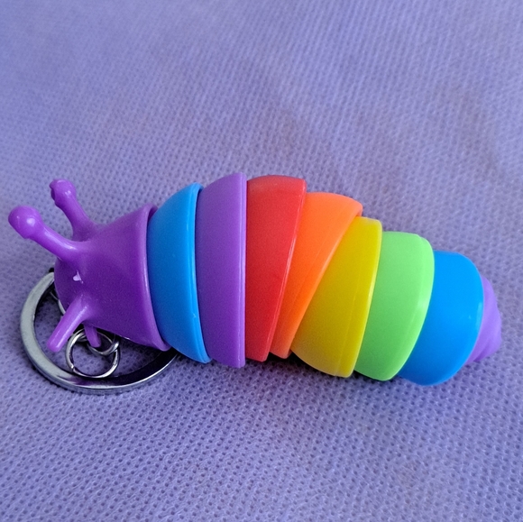 Accessories | 2 Colorful 3 Yellow And Blue Jiggling Slug Keyrings ...